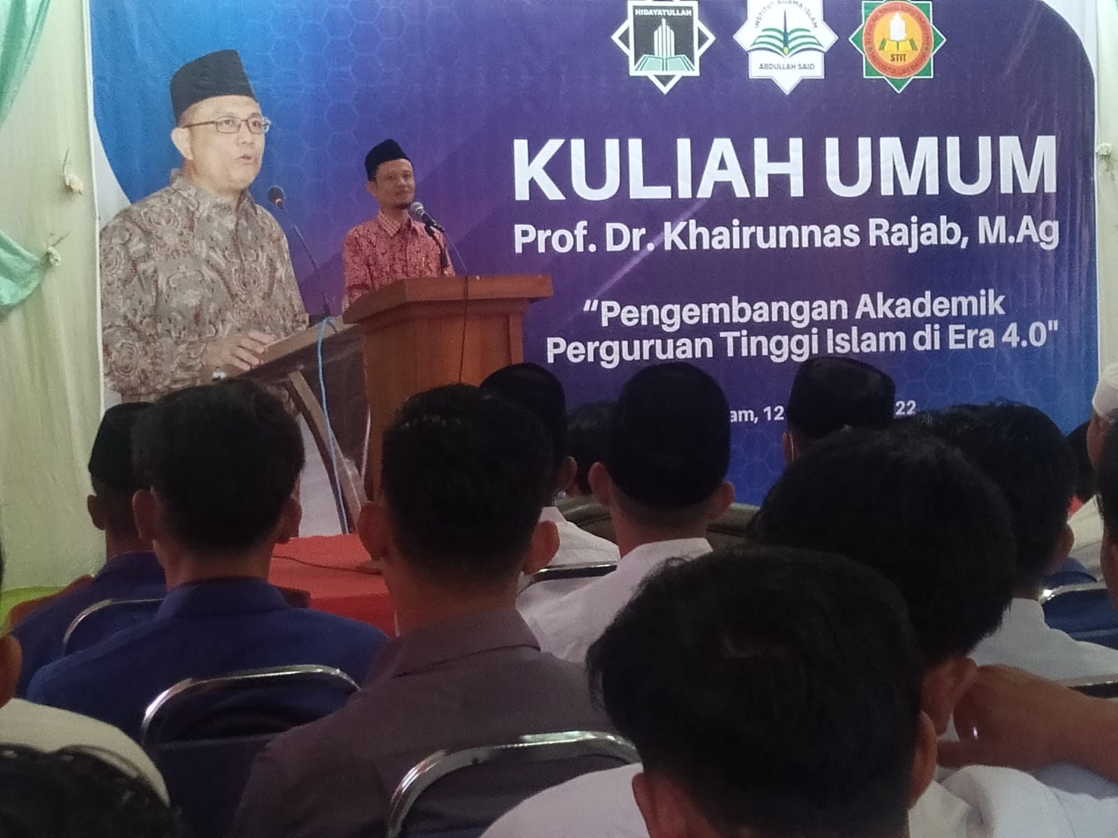 Sambut Mahasiswa Baru IAI Abdullah Said Batam Gelar Stadium General ...